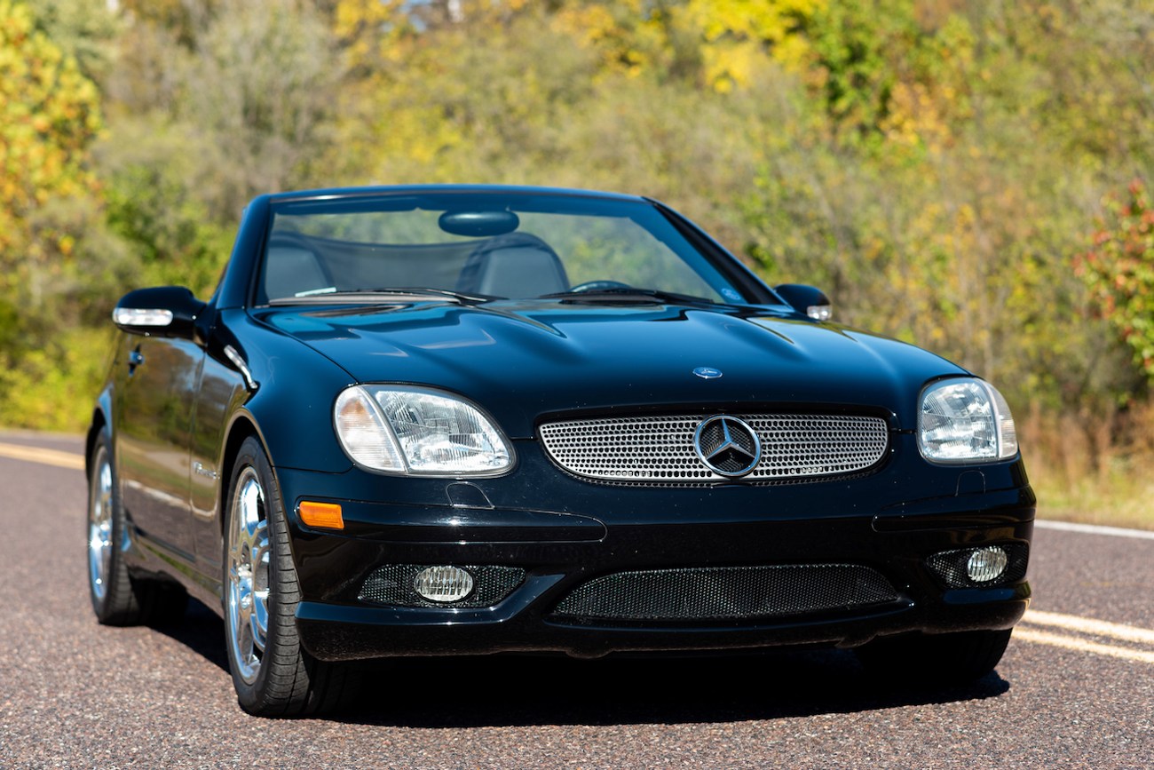 2002 Mercedes-Benz SLK32 AMG w/15k miles For Sale | The MB Market