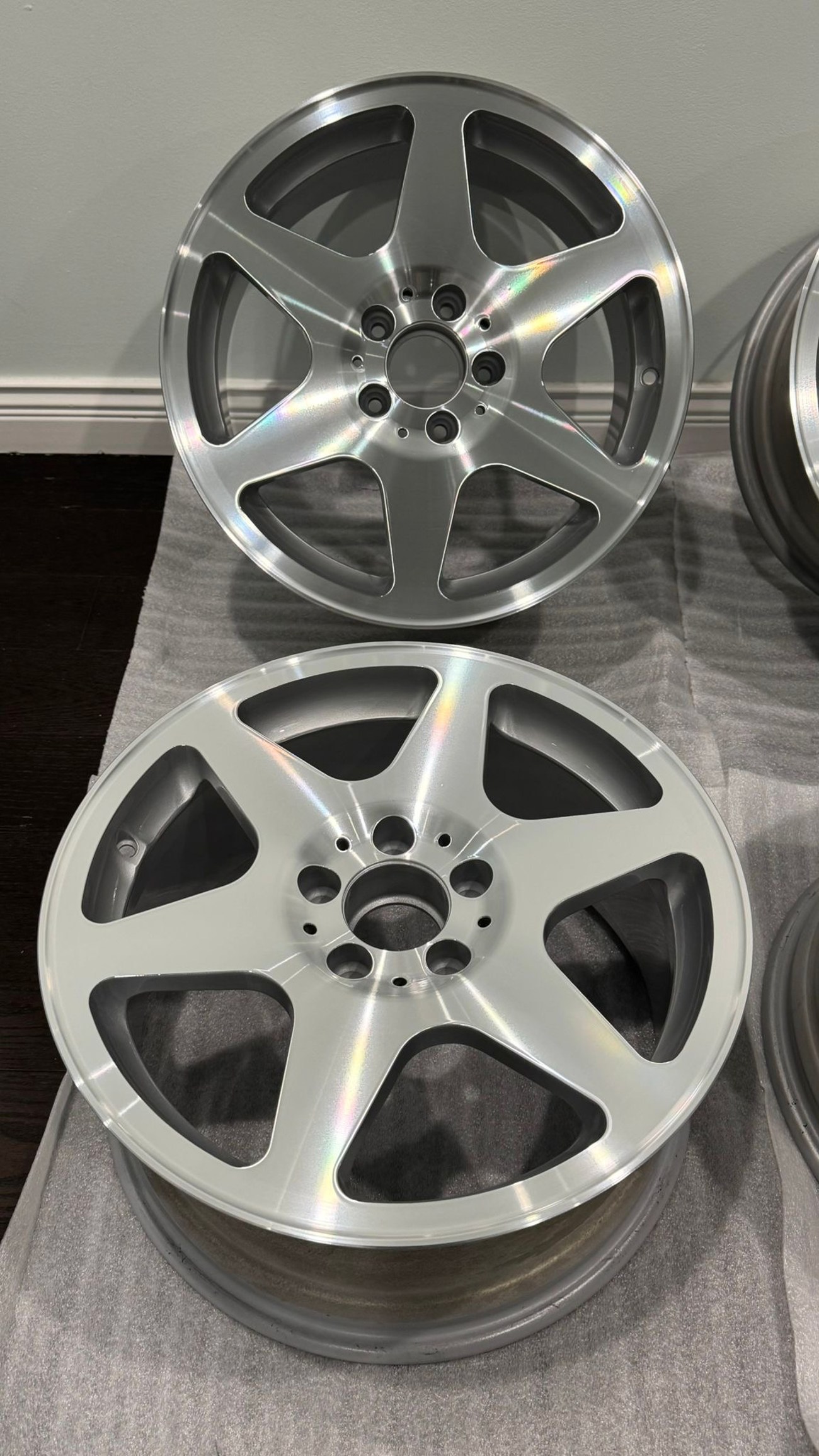 Authentic 17" Mercedes-Benz Evo II Limited Wheels for W124 For Sale ...