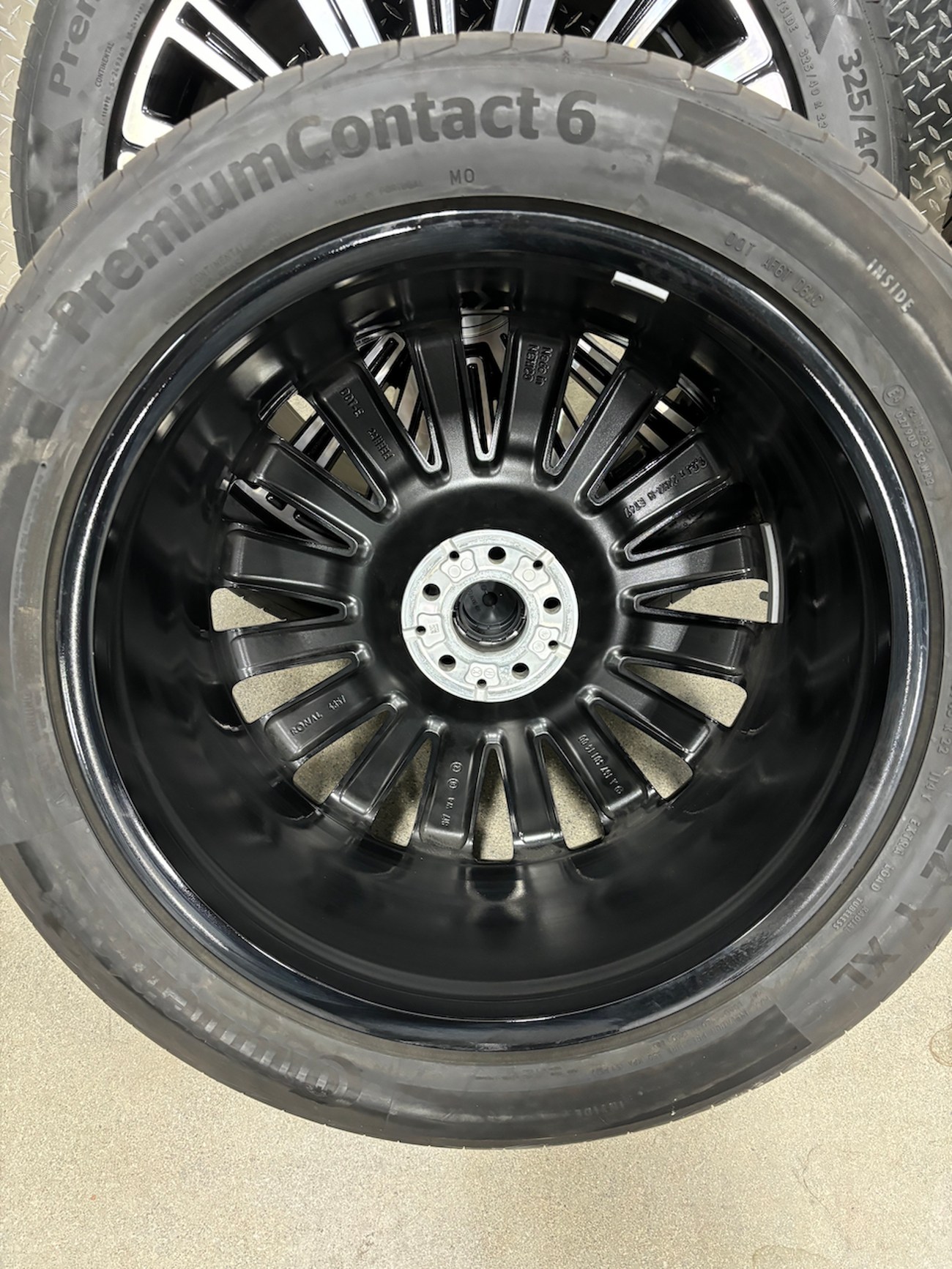 22" Mercedes-Maybach GLS OEM Wheels & Tires For Sale | The MB Market