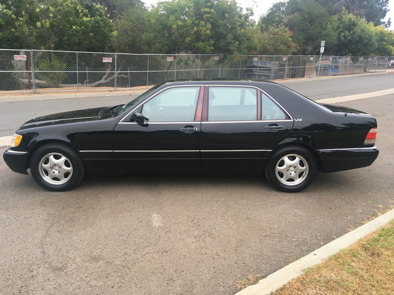 One-Family Owned 1999 Mercedes-Benz S600 For Sale | The MB Market
