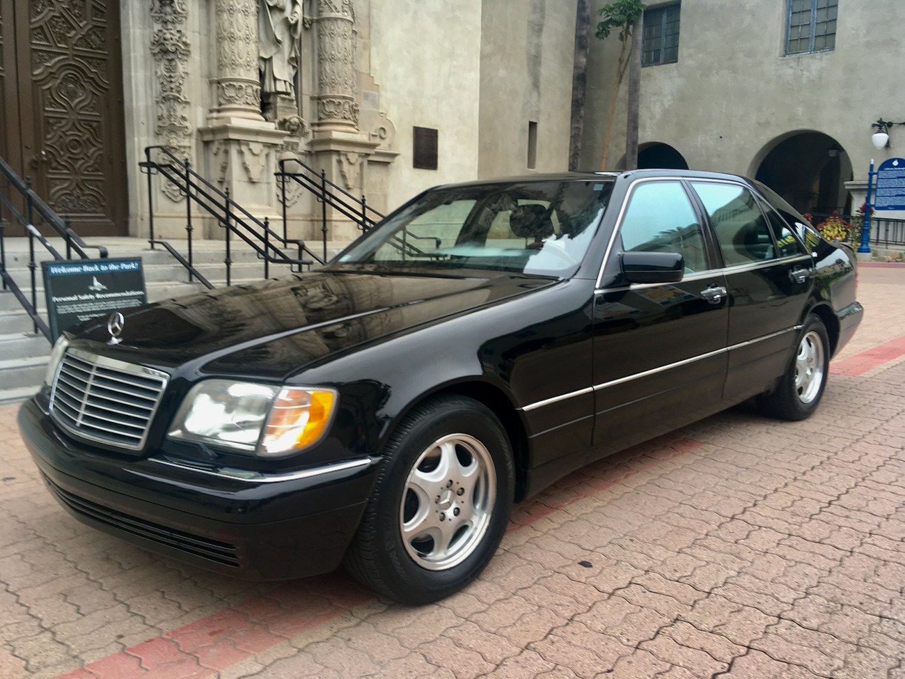One-Family Owned 1999 Mercedes-Benz S600 For Sale | The MB Market