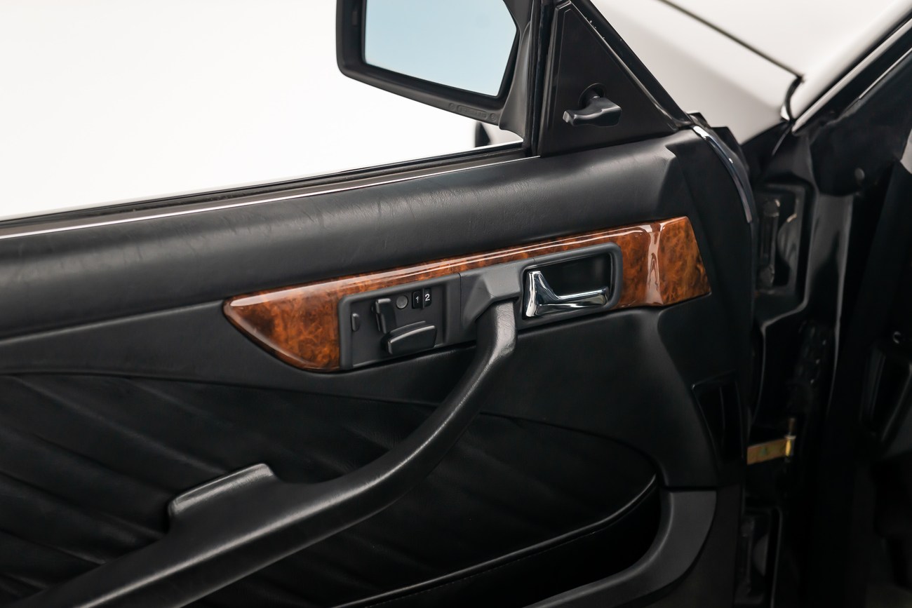 1988 Mercedes-Benz 560SEC 6.0 AMG Widebody For Sale | The MB Market