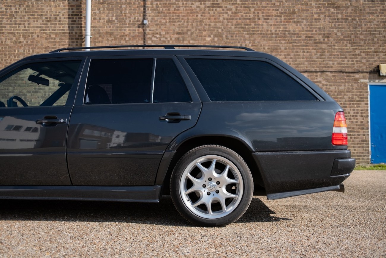 1991 Mercedes-Benz 300TE 3.6 BRABUS For Sale | The MB Market