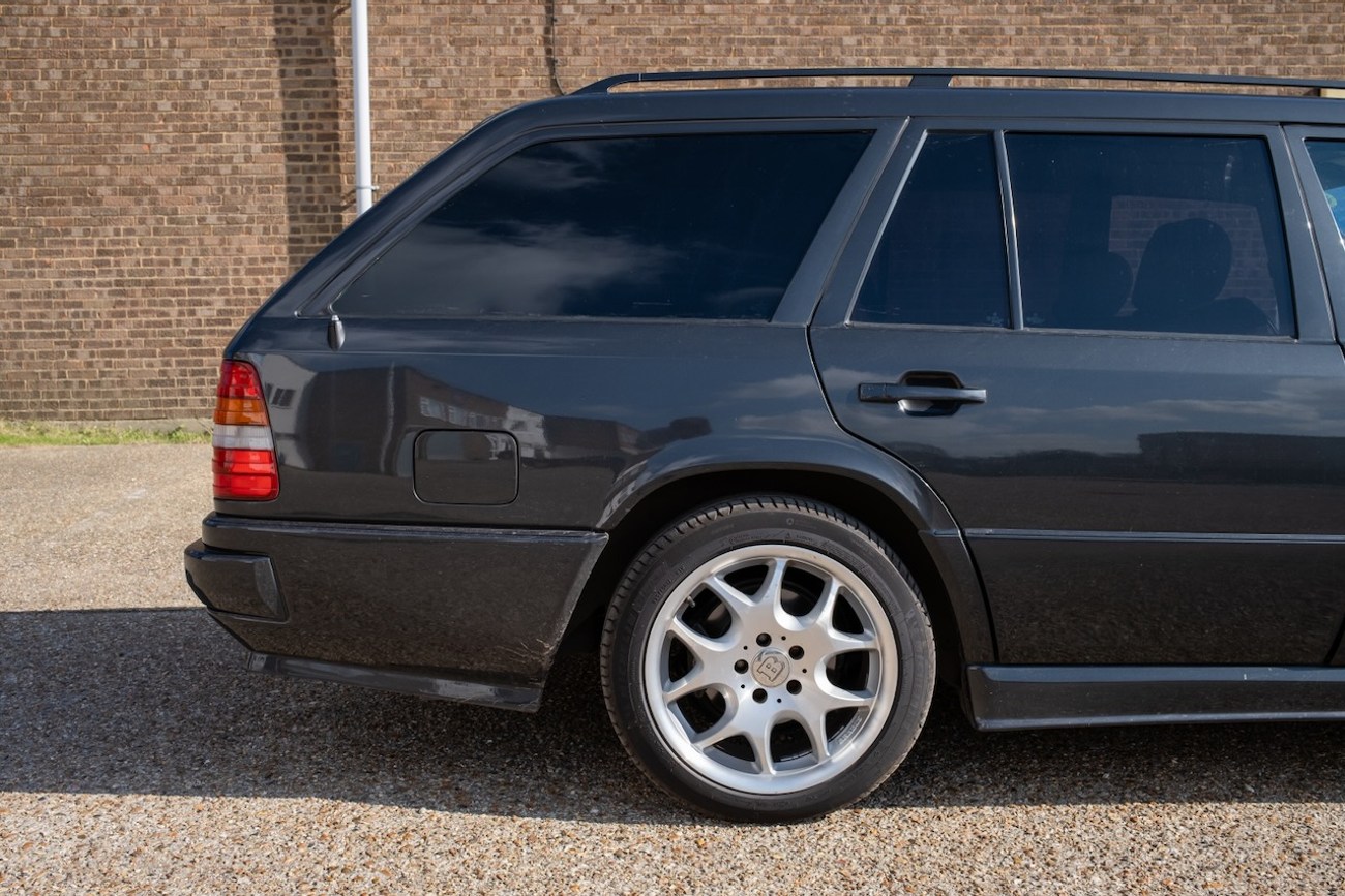 1991 Mercedes-Benz 300TE 3.6 BRABUS For Sale | The MB Market