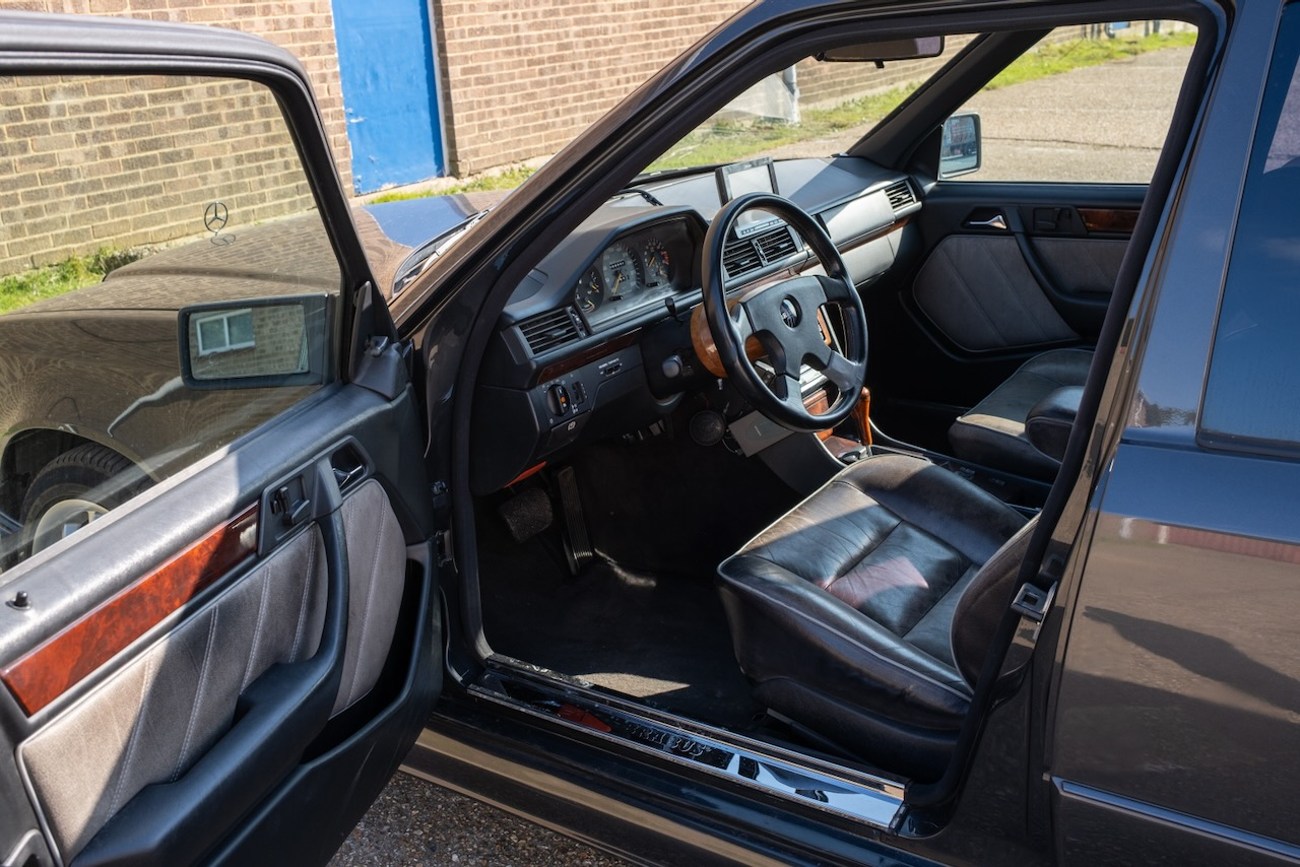 1991 Mercedes-Benz 300TE 3.6 BRABUS For Sale | The MB Market