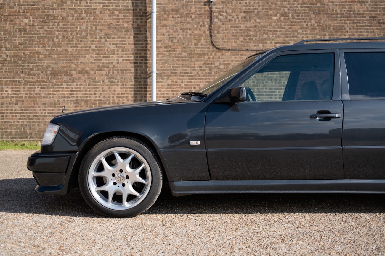 1991 Mercedes-Benz 300TE 3.6 BRABUS For Sale | The MB Market