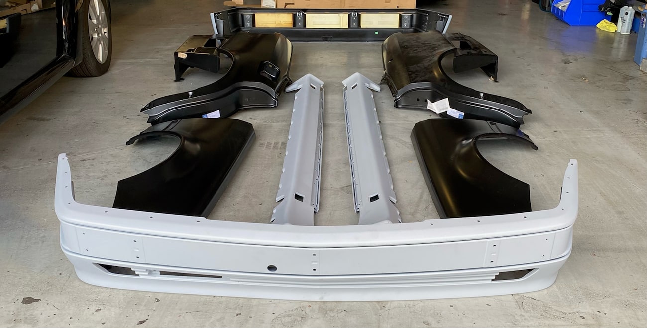 NOS, OEM Mercedes-Benz W124 E500/500E Fender & Body Parts Package For ...