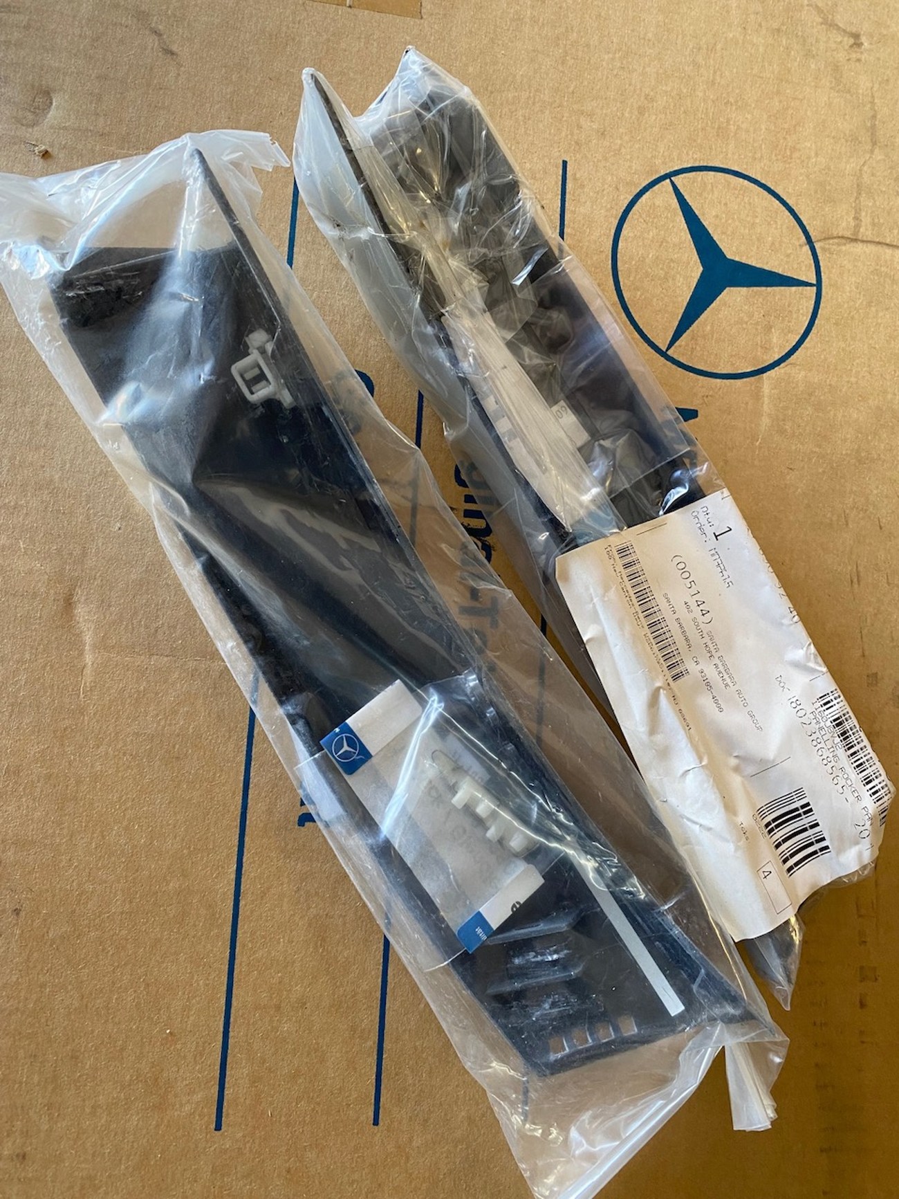 NOS, OEM Mercedes-Benz W124 E500/500E Fender & Body Parts Package For ...