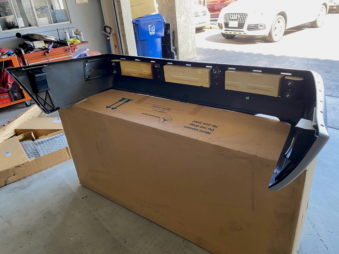 NOS, OEM Mercedes-Benz W124 E500/500E Fender & Body Parts Package For ...