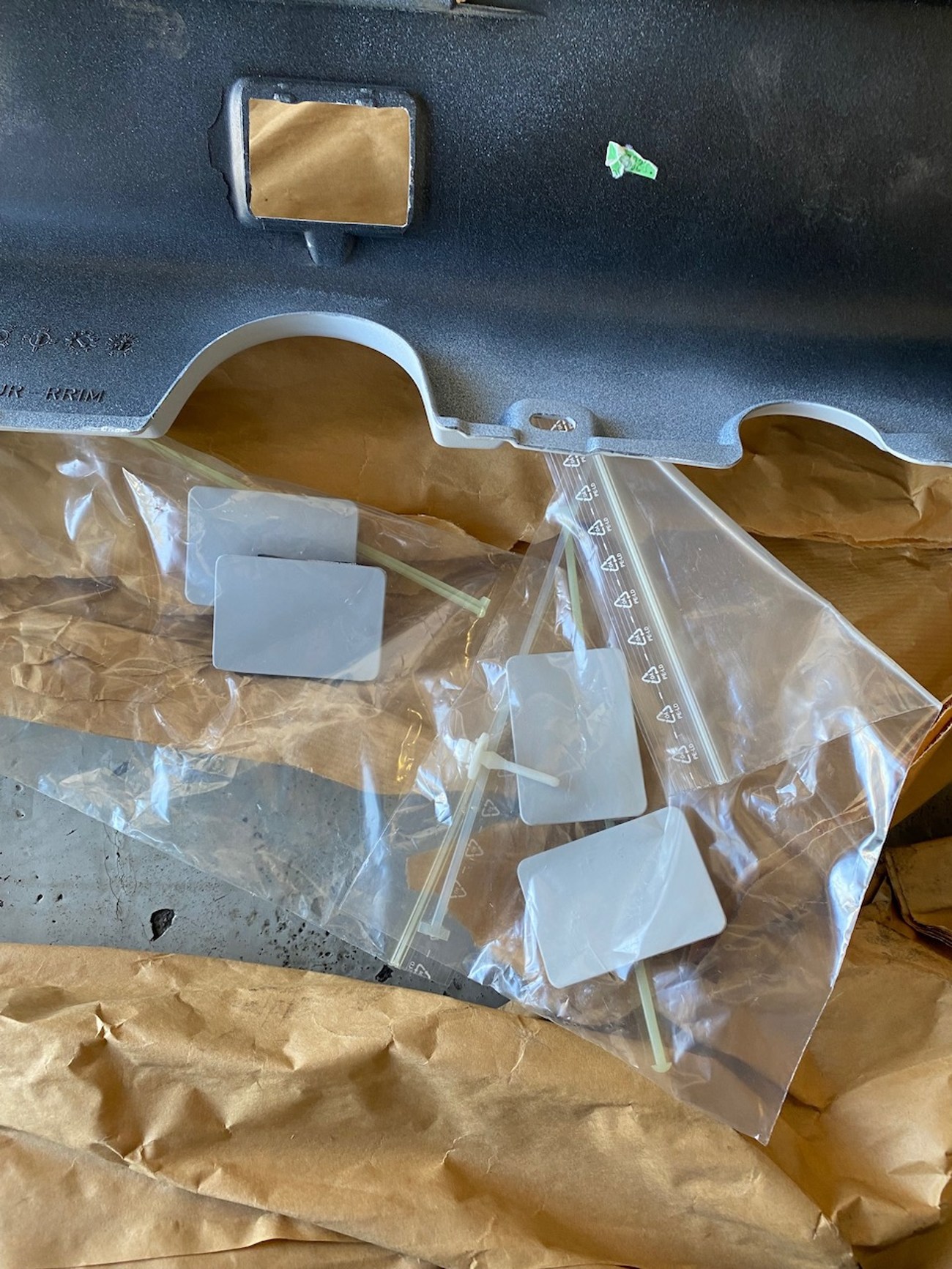 NOS, OEM Mercedes-Benz W124 E500/500E Fender & Body Parts Package For ...