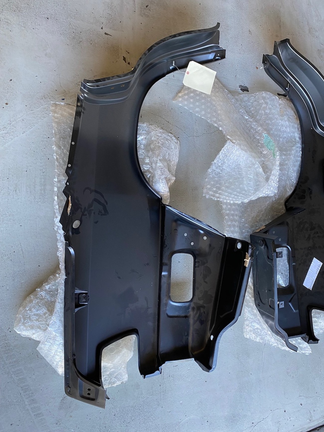 NOS, OEM Mercedes-Benz W124 E500/500E Fender & Body Parts Package For ...