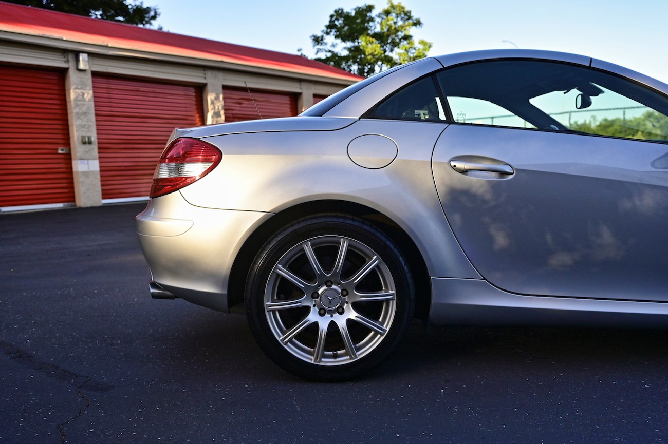 2005 Mercedes-Benz SLK350 6-Speed For Sale | The MB Market