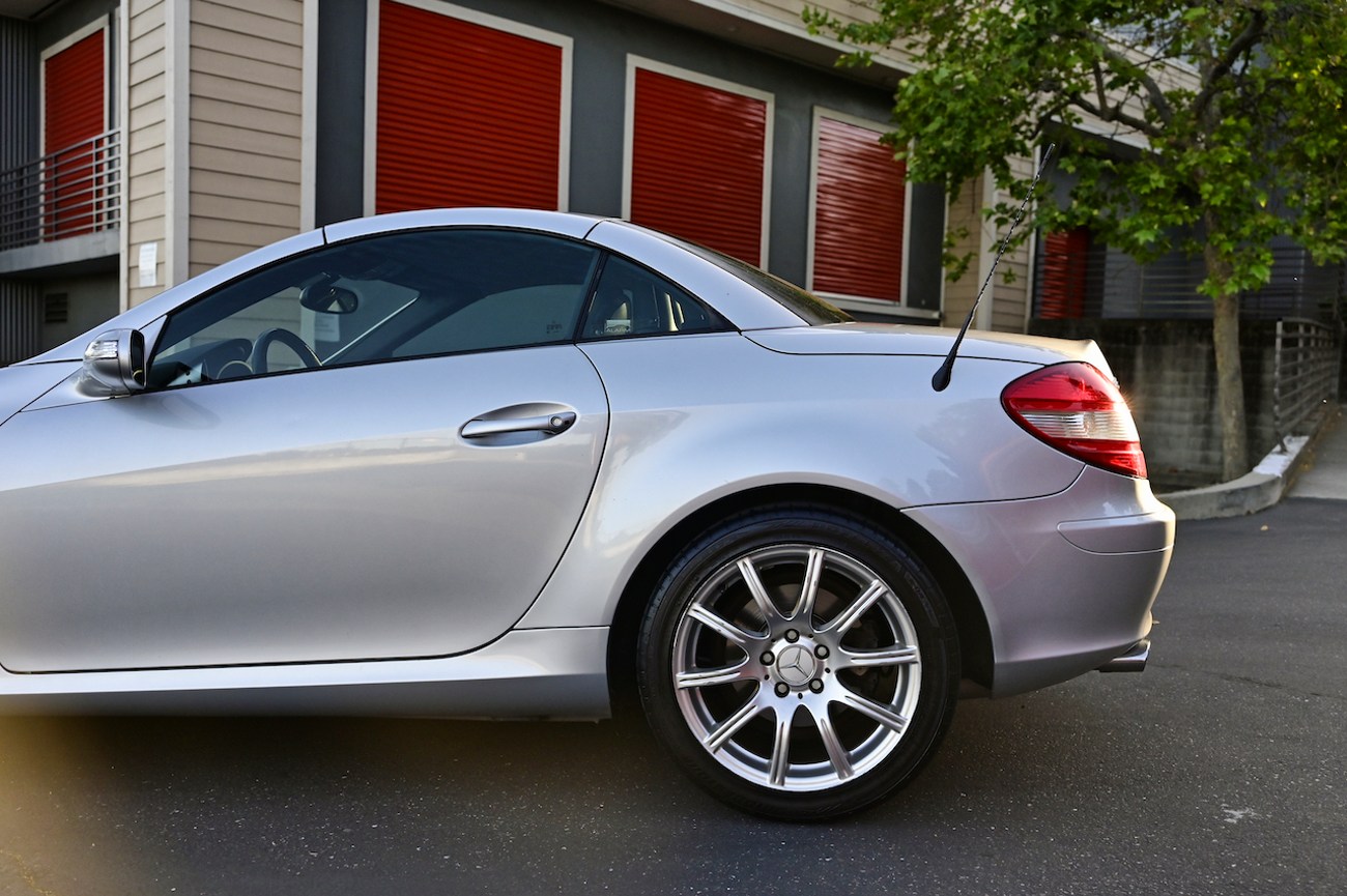 2005 Mercedes-Benz SLK350 6-Speed For Sale | The MB Market