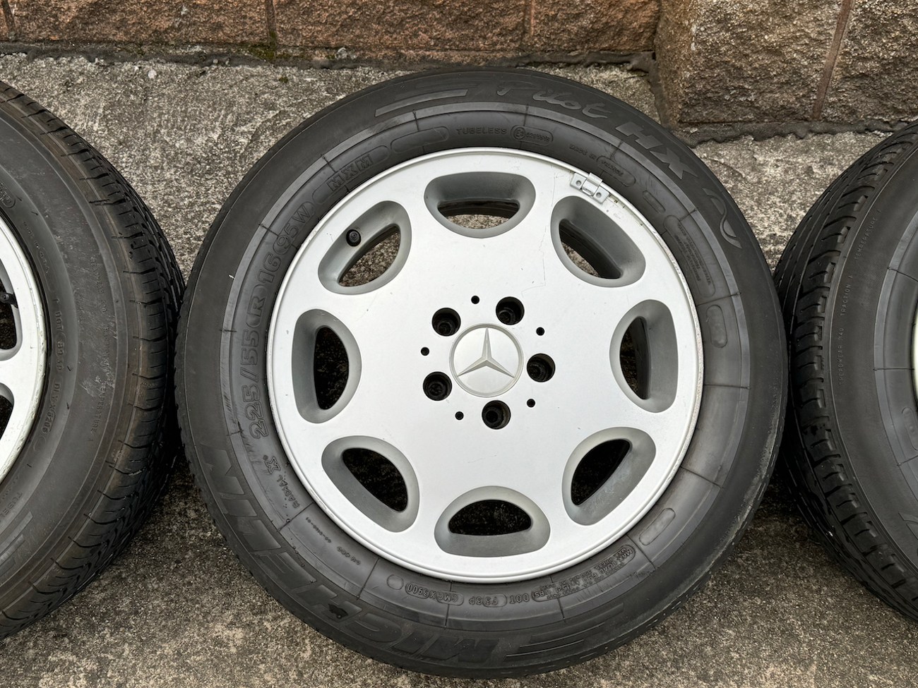 NO RESERVE: 16" Mercedes-Benz 500E Wheels For Sale | The MB Market