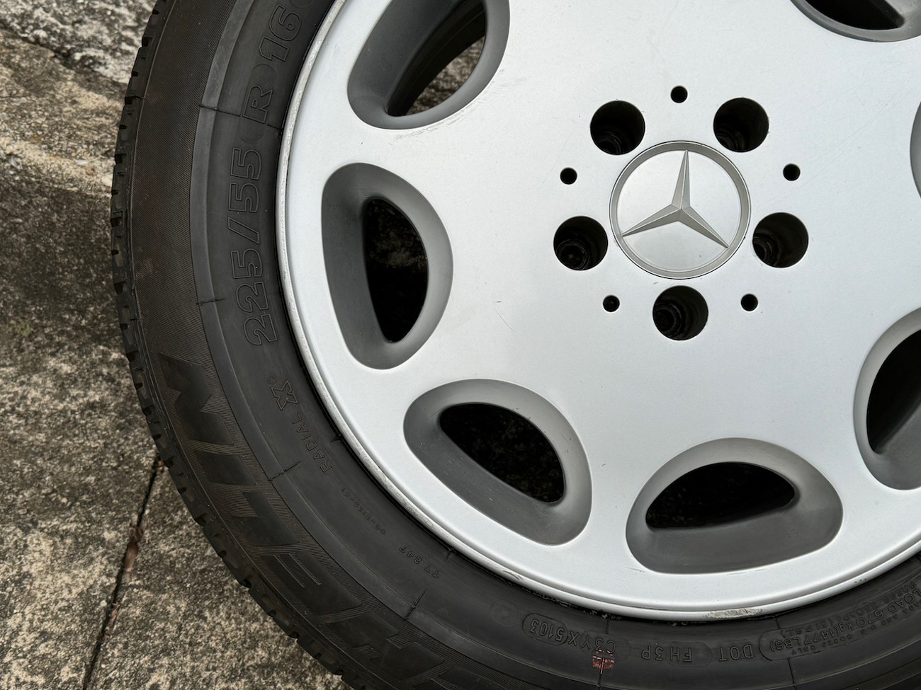 NO RESERVE: 16" Mercedes-Benz 500E Wheels For Sale | The MB Market