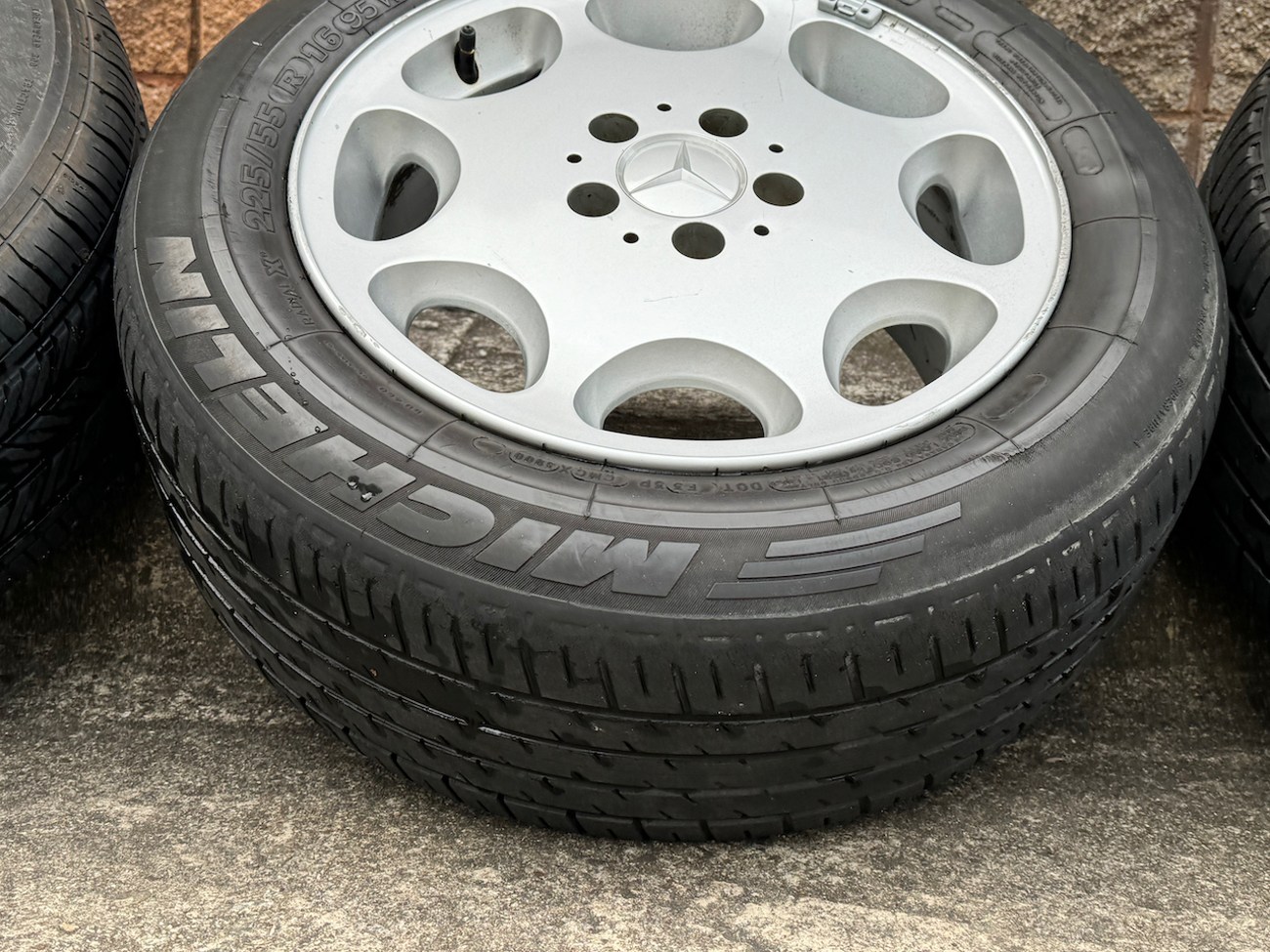 NO RESERVE: 16" Mercedes-Benz 500E Wheels For Sale | The MB Market