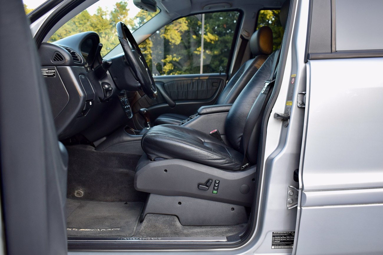 NO RESERVE: 2001 Mercedes-Benz ML55 AMG For Sale | The MB Market