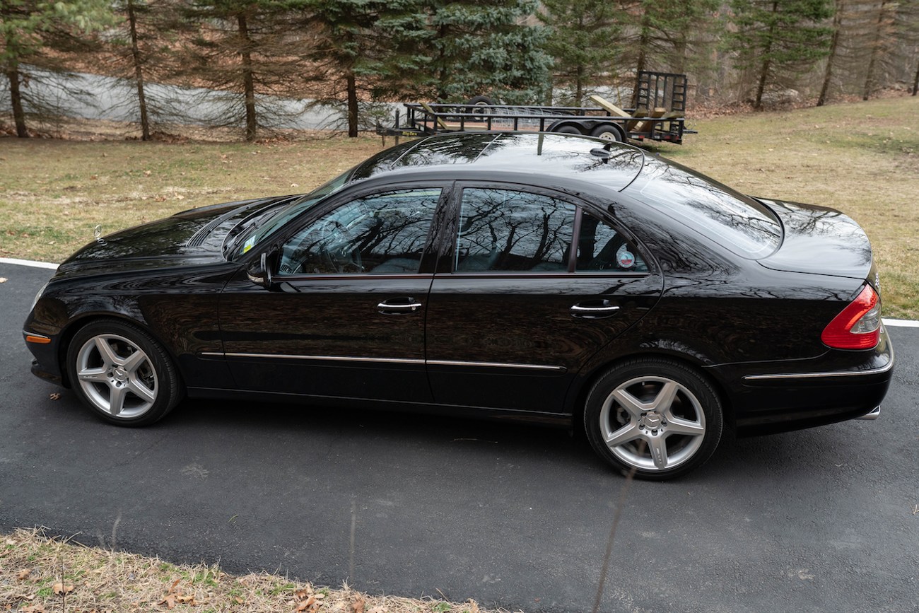2009 Mercedes-Benz E350 4Matic w/15k Miles For Sale | The MB Market