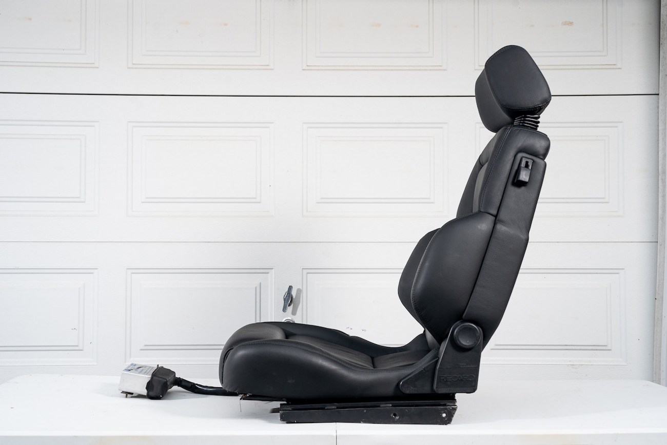 NO RESERVE: Recaro CSE Seats w/Heat & Memory For Sale | The MB Market