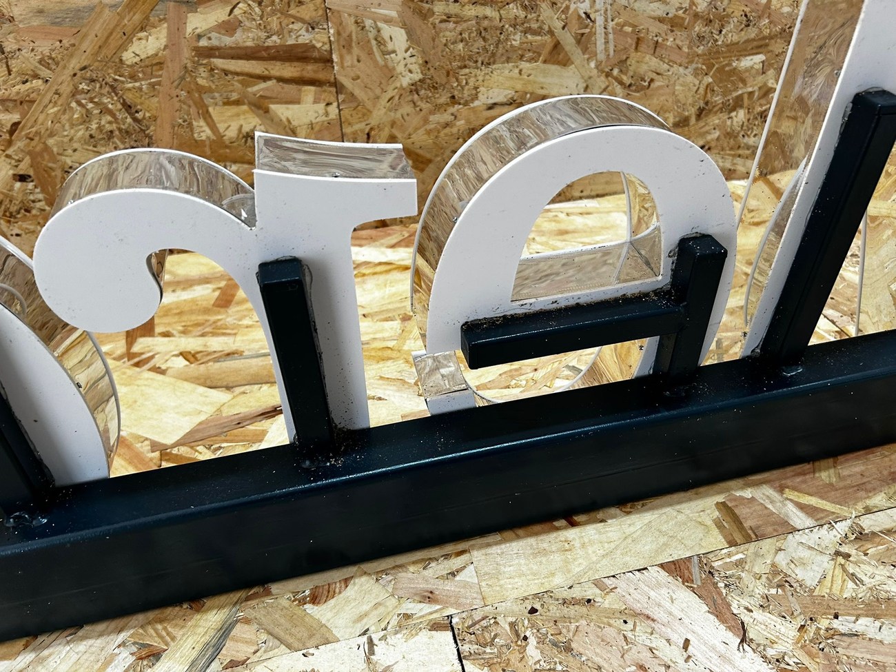 280cm x 35cm Illuminated Mercedes-Benz Dealer Sign For Sale | The MB Market