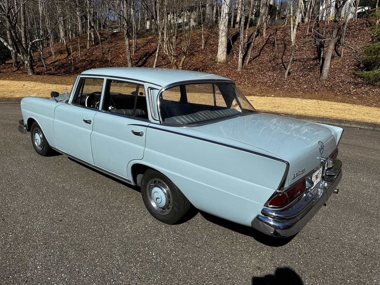 1962 Mercedes-Benz 220SE “Fintail” 4-Speed For Sale | The MB Market