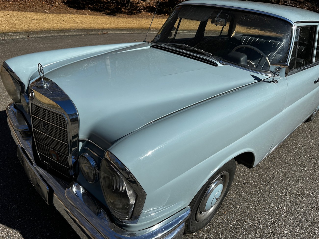 1962 Mercedes-Benz 220SE “Fintail” 4-Speed For Sale | The MB Market