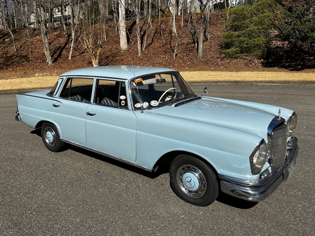 1962 Mercedes-Benz 220SE “Fintail” 4-Speed For Sale | The MB Market