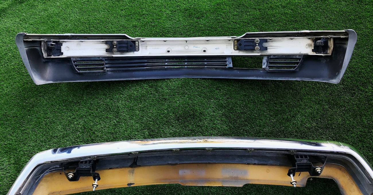 NO RESERVE: Mercedes-Benz W126 Gen II Euro-Spec Front & Rear Bumpers ...