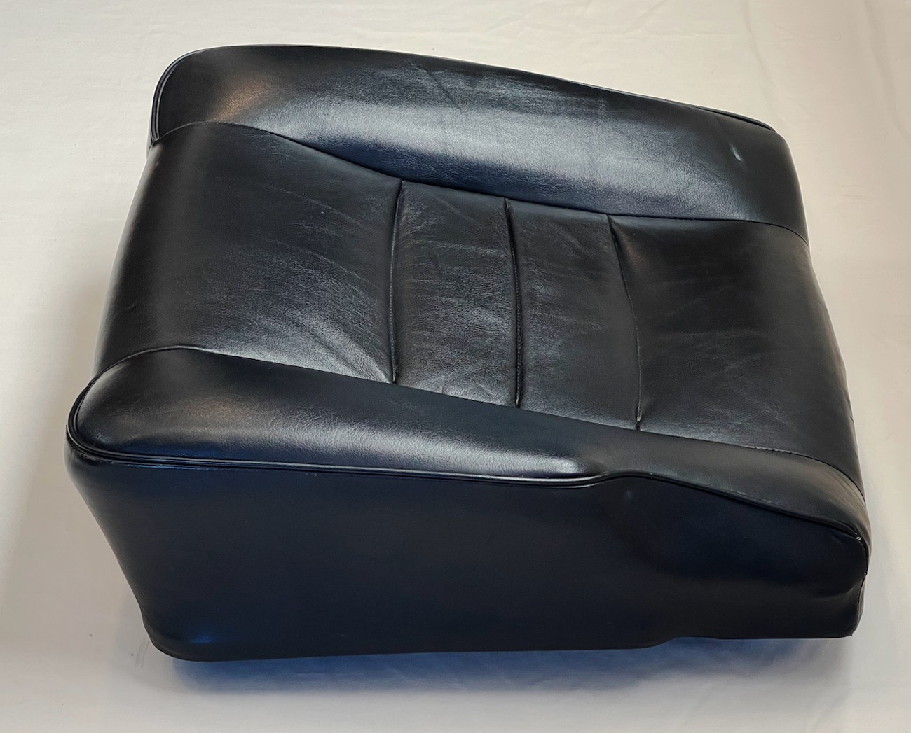 Mercedes-Benz W126 Complete Split Rear Seats For Sale | The MB Market