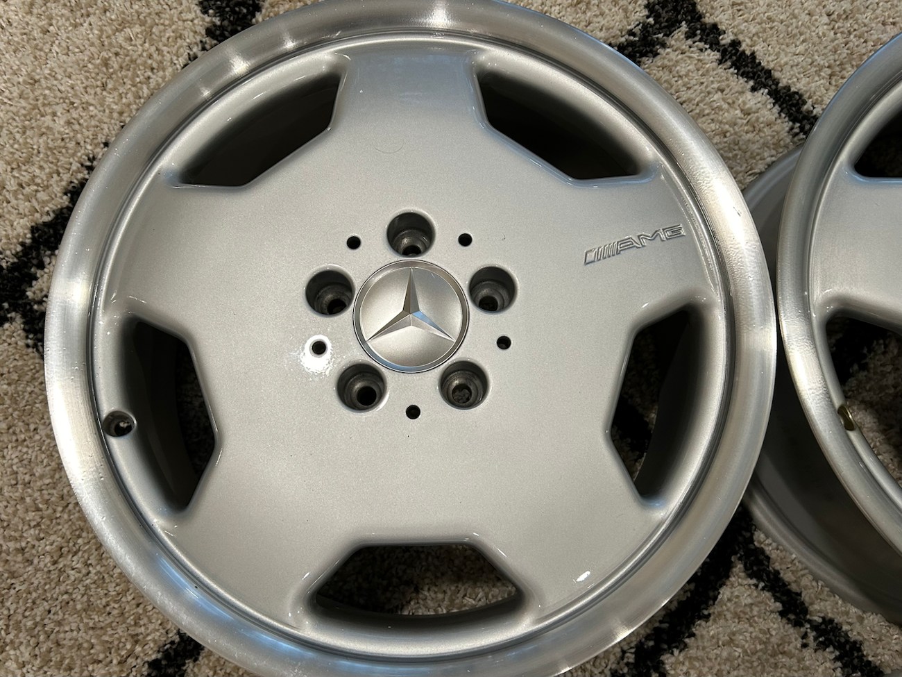 W124 17" AMG Aero II Monoblock Wheels For Sale | The MB Market