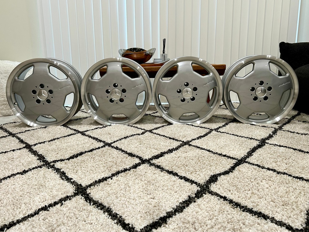 W124 17" AMG Aero II Monoblock Wheels For Sale | The MB Market