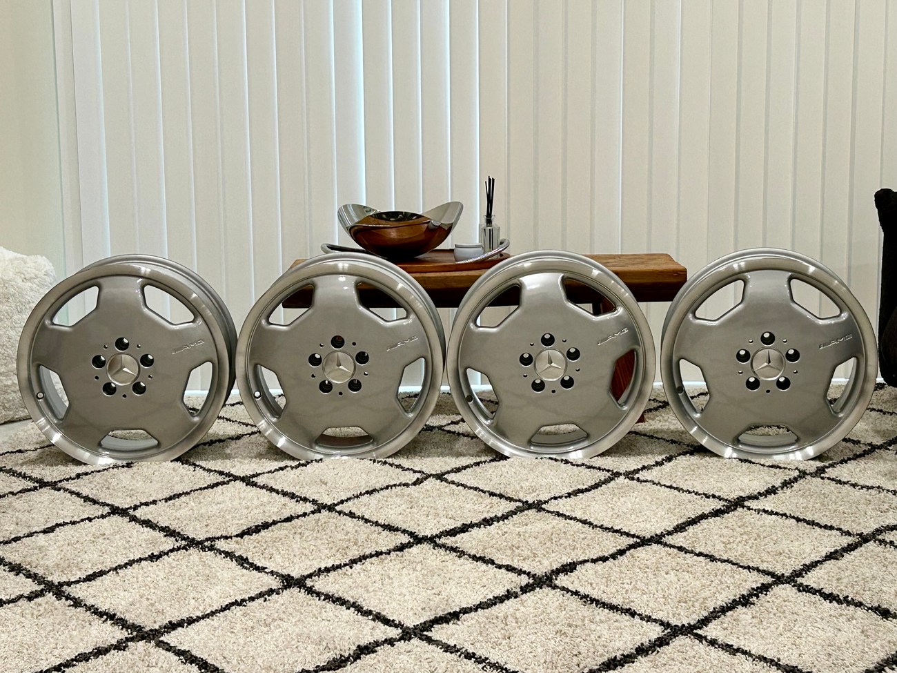 W124 17" AMG Aero II Monoblock Wheels For Sale | The MB Market