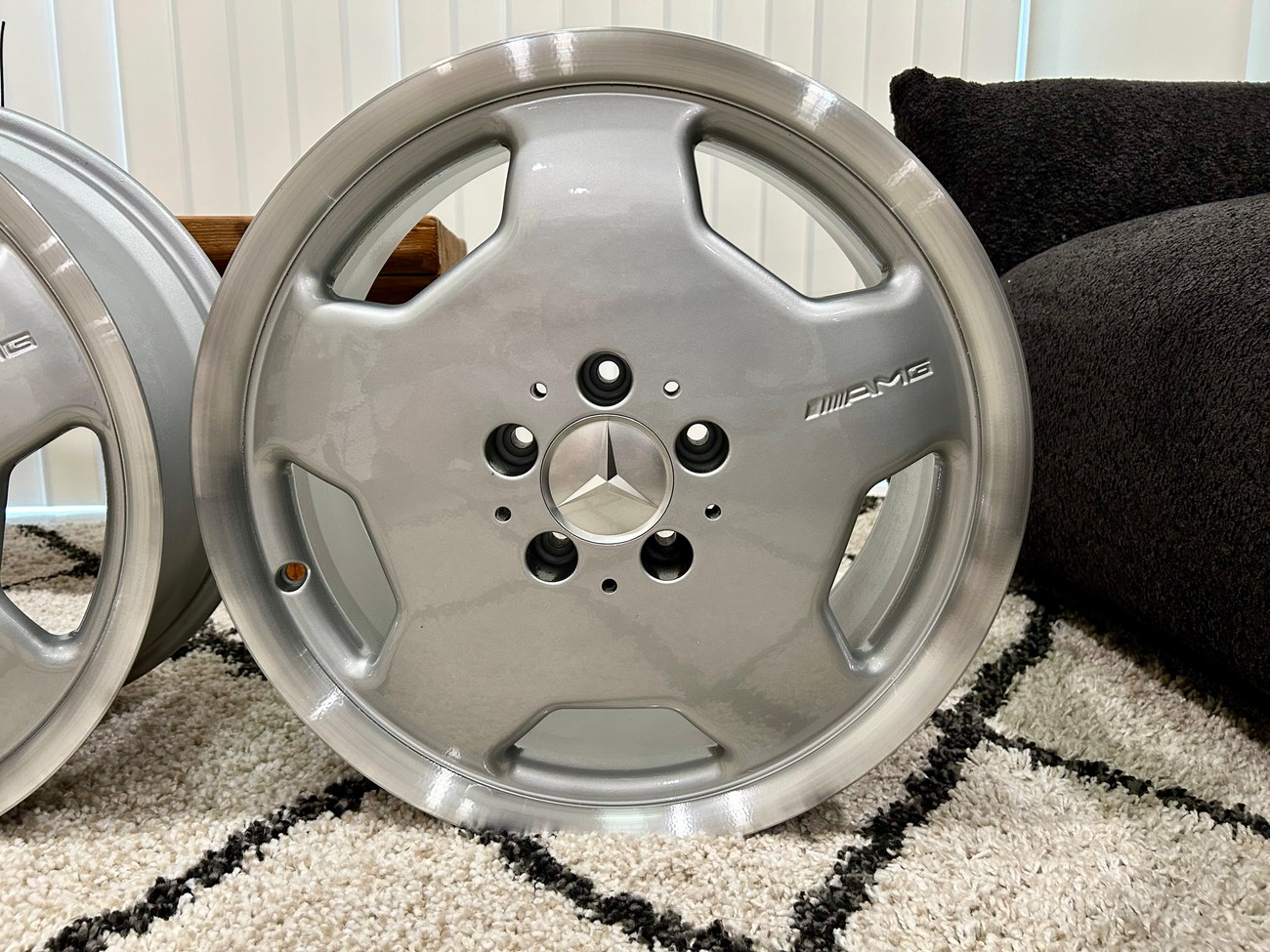 W124 17" AMG Aero II Monoblock Wheels For Sale | The MB Market