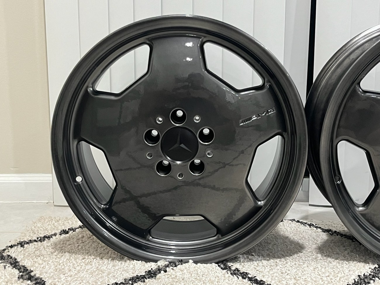 Staggered 18″ AMG Aero II Monoblock Wheels For Sale | The MB Market