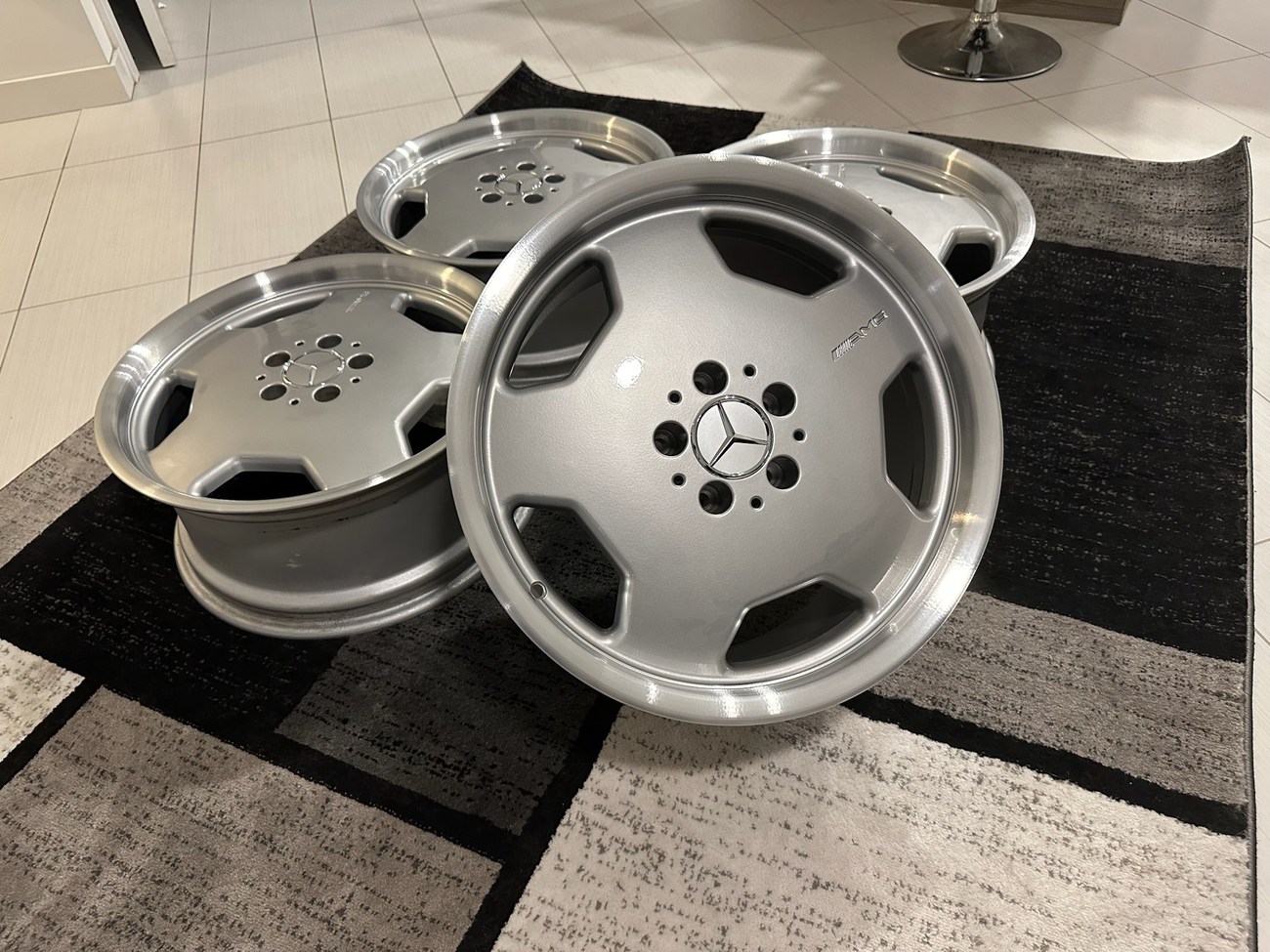 Staggered 18" AMG Aero II Monoblock Wheels For Sale | The MB Market