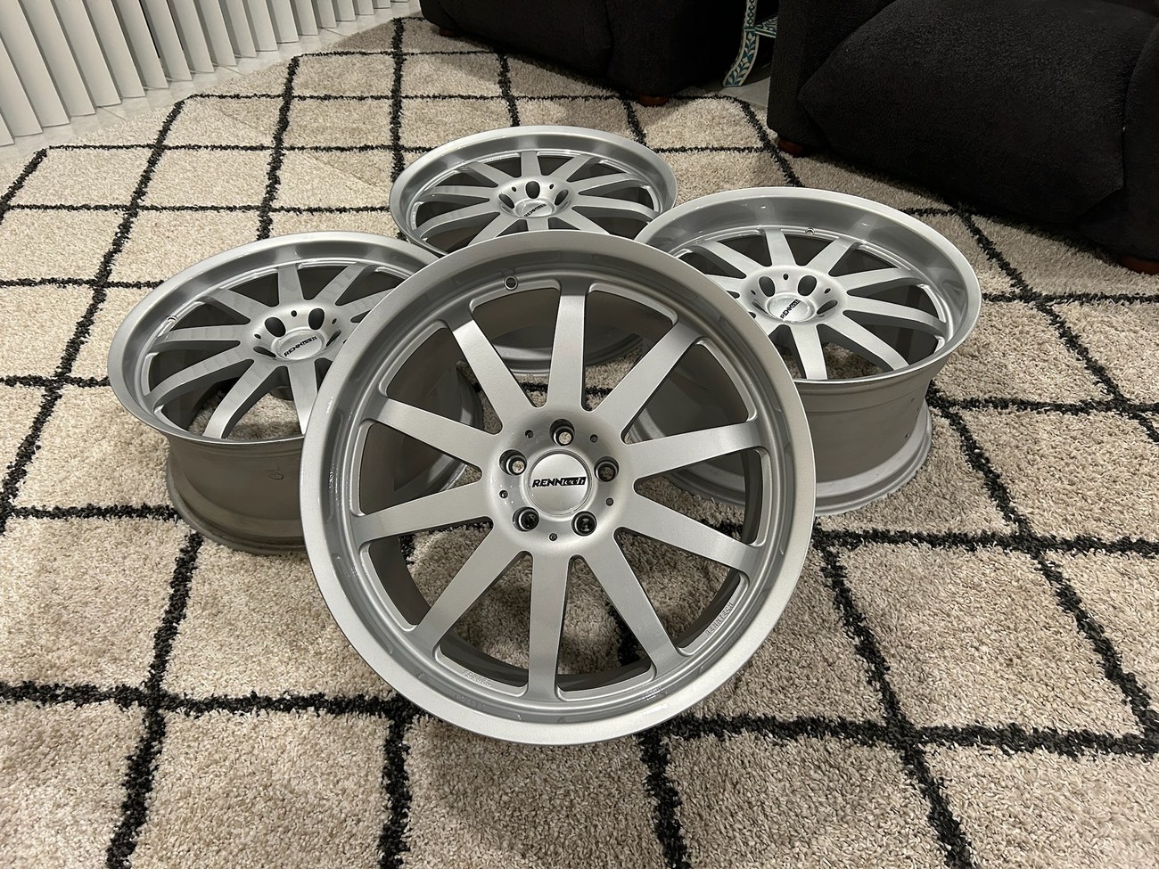 Staggered 20" RENNtech Monolite Forged Wheels For Sale | The MB Market