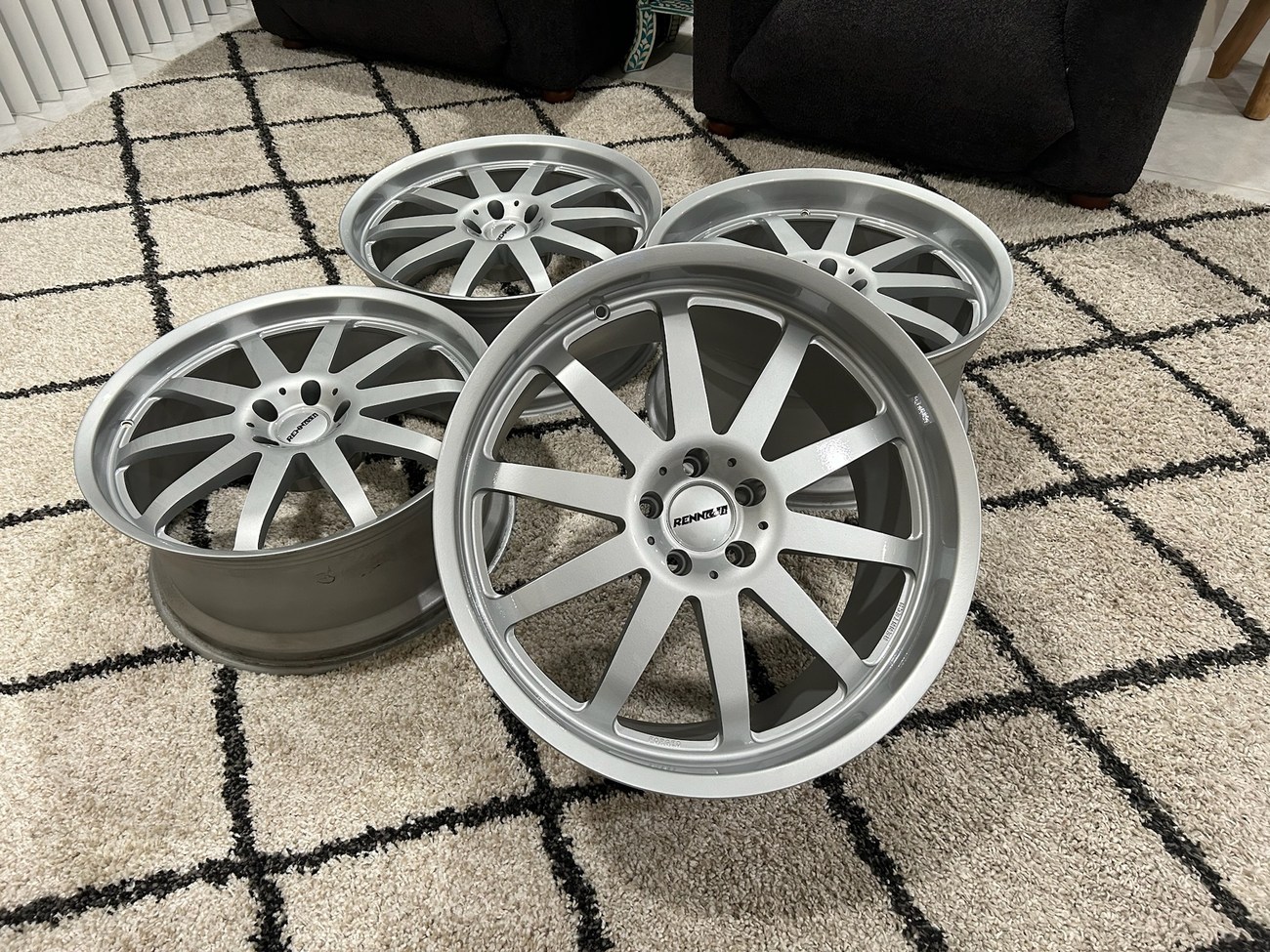 Staggered 20" RENNtech Monolite Forged Wheels For Sale | The MB Market