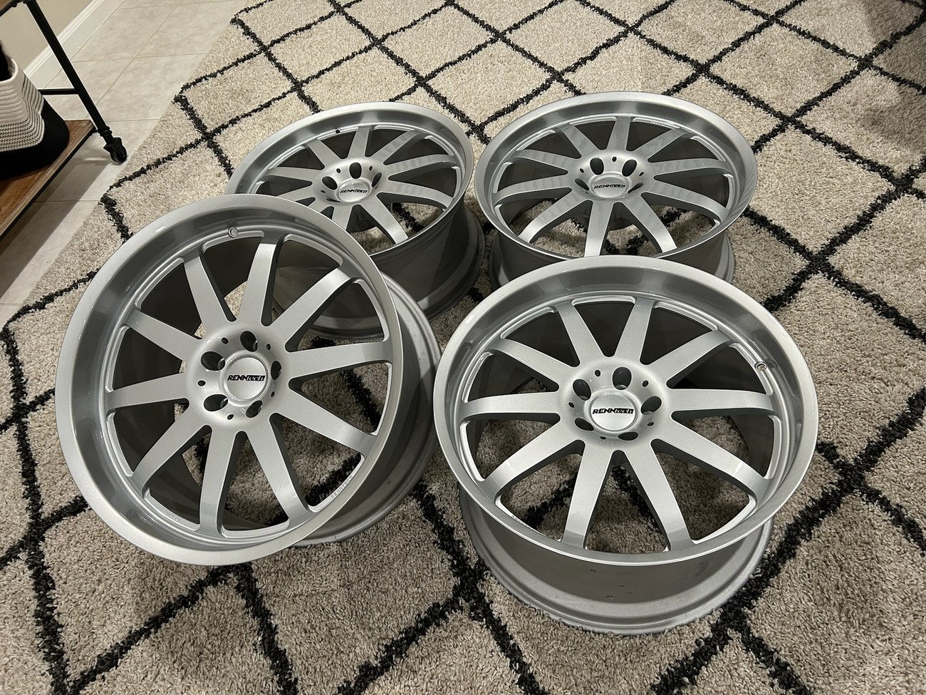 Staggered 20" RENNtech Monolite Forged Wheels For Sale | The MB Market