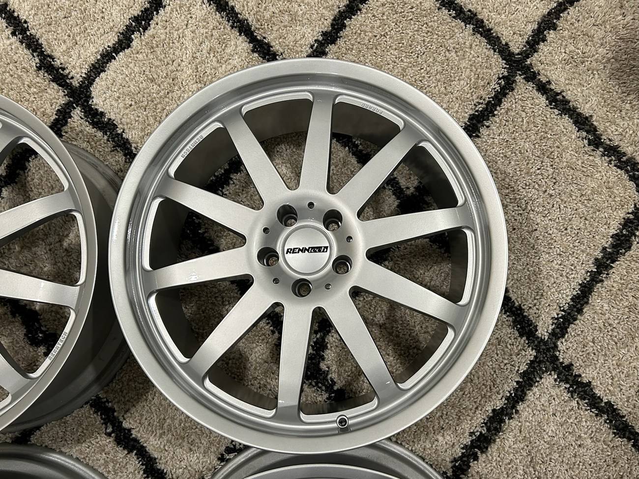Staggered 20" RENNtech Monolite Forged Wheels For Sale | The MB Market