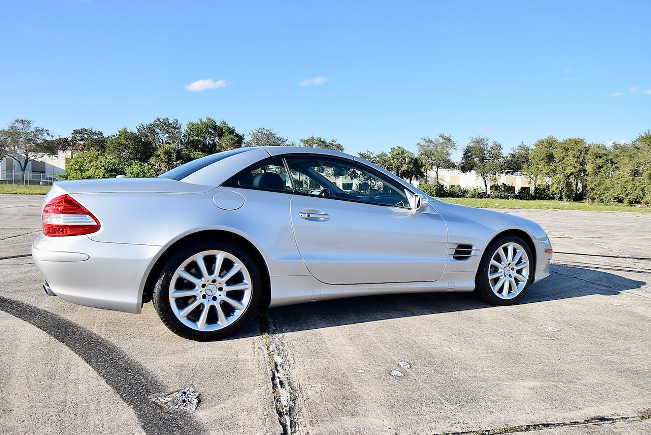 28k-Mile 2007 Mercedes-Benz SL550 For Sale | The MB Market