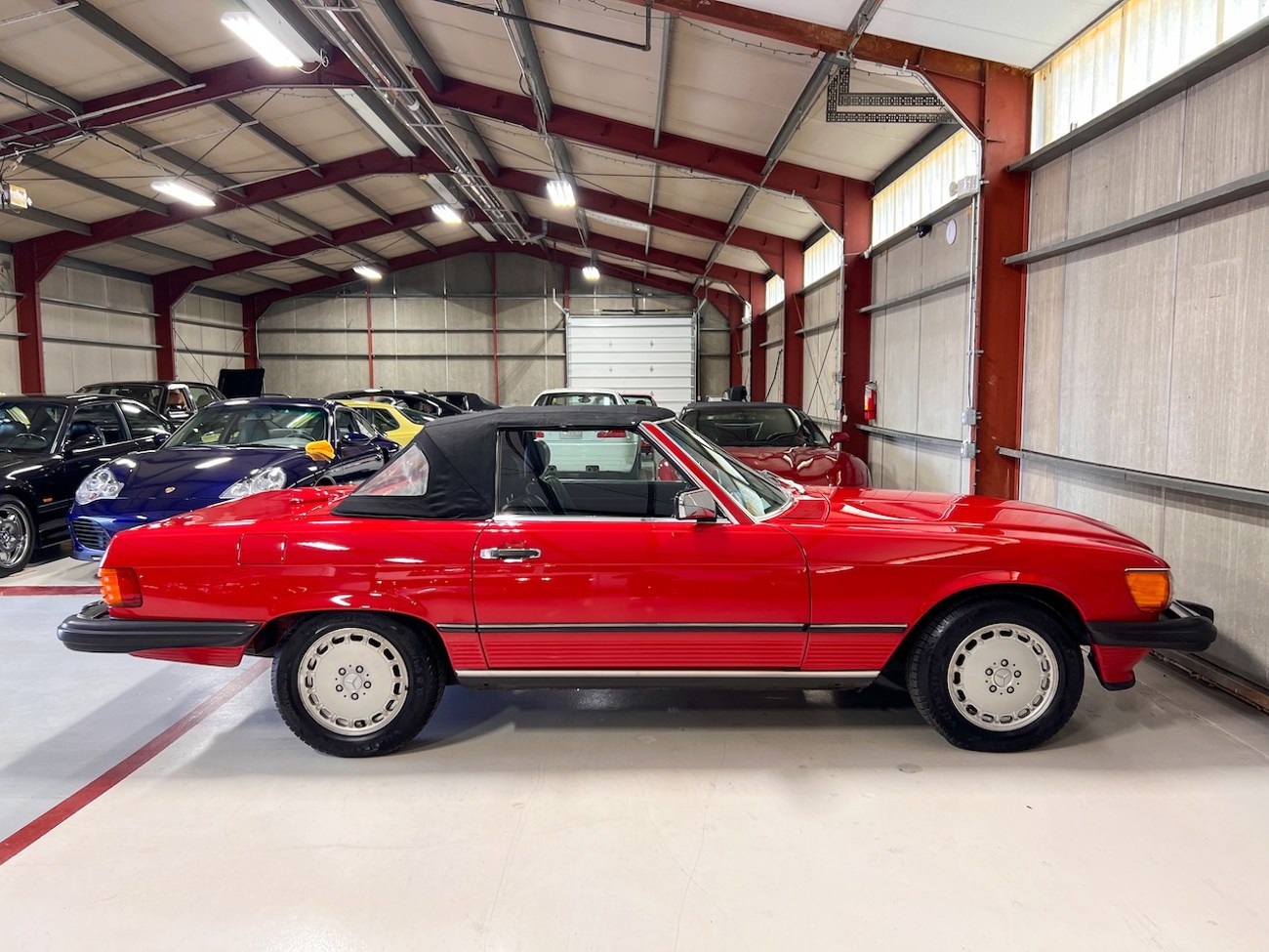 1987 Mercedes-Benz 560SL w/68k Miles For Sale | The MB Market