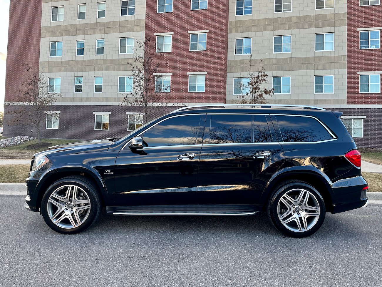 One-Owner 2015 Mercedes-Benz GL63 AMG For Sale | The MB Market