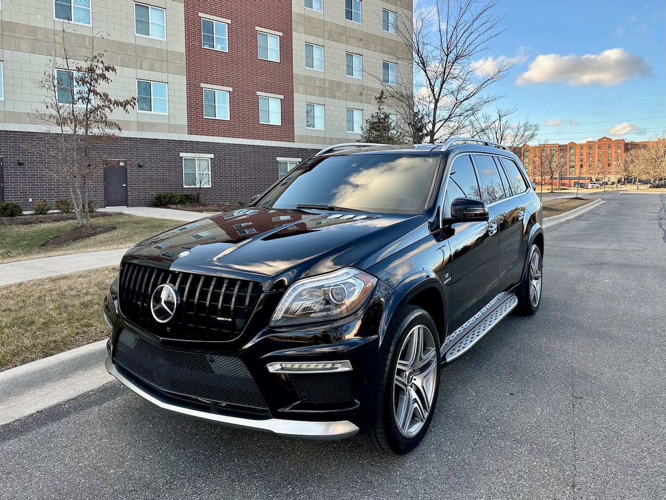 One-Owner 2015 Mercedes-Benz GL63 AMG For Sale | The MB Market