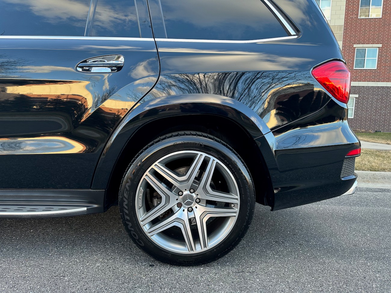 One-Owner 2015 Mercedes-Benz GL63 AMG For Sale | The MB Market