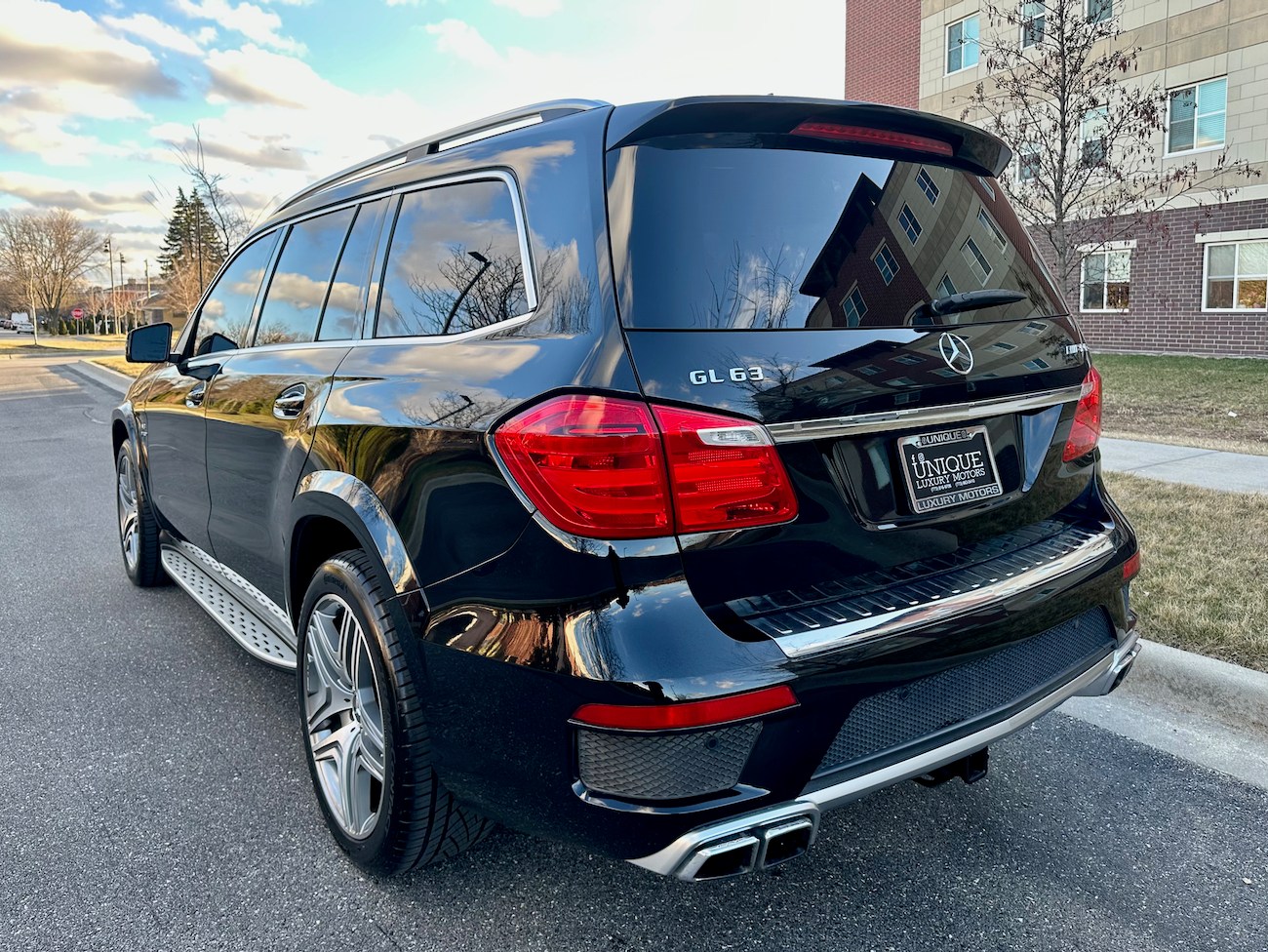 One-Owner 2015 Mercedes-Benz GL63 AMG For Sale | The MB Market