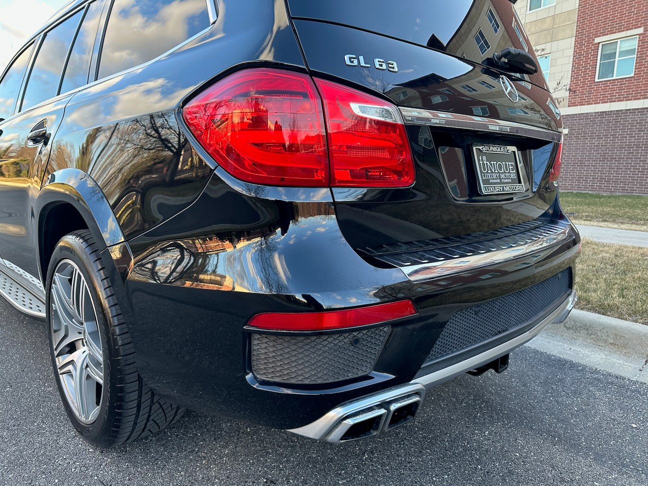 One-Owner 2015 Mercedes-Benz GL63 AMG For Sale | The MB Market