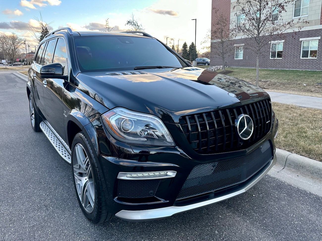 One-Owner 2015 Mercedes-Benz GL63 AMG For Sale | The MB Market