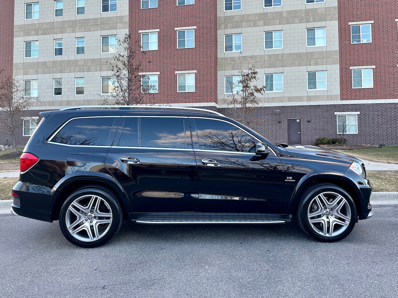 One-Owner 2015 Mercedes-Benz GL63 AMG For Sale | The MB Market