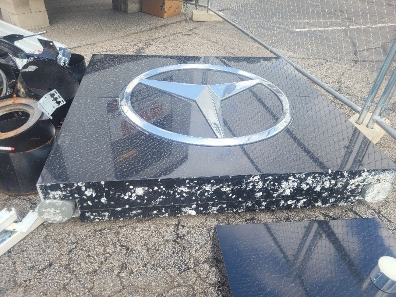 Original Mercedes-Benz Dealership Sign & Silver Star Logo Sign For Sale ...