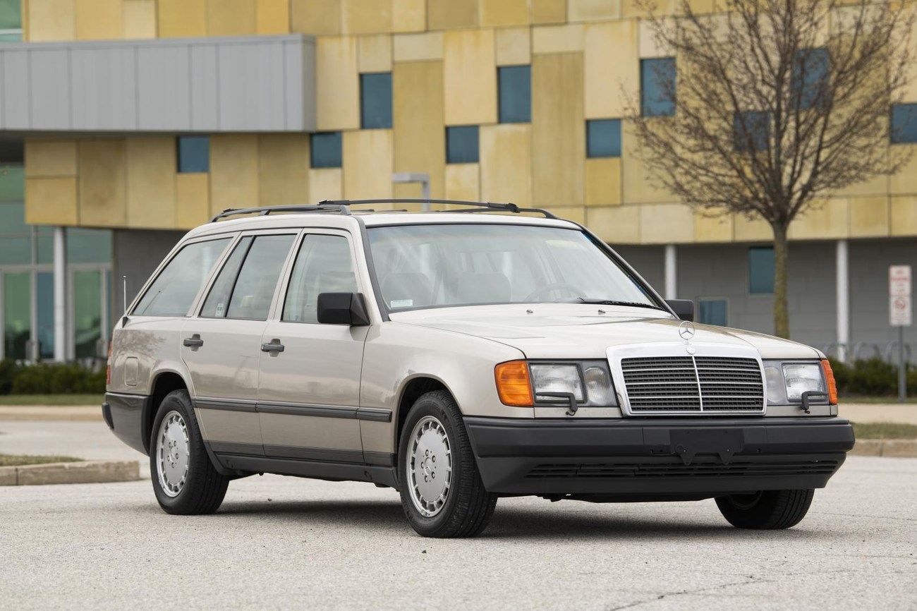 Single-Owner 1989 Mercedes-Benz 300TE For Sale | The MB Market